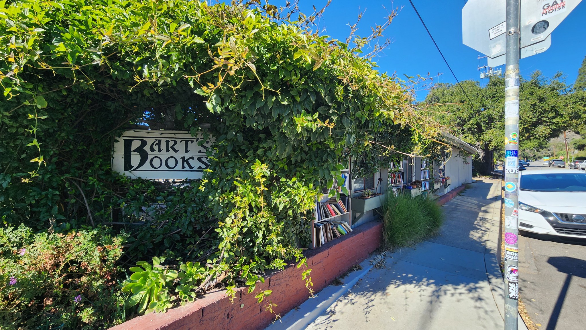 California road trip: Check out this unique bookstore in Ojai. – Trandy ...