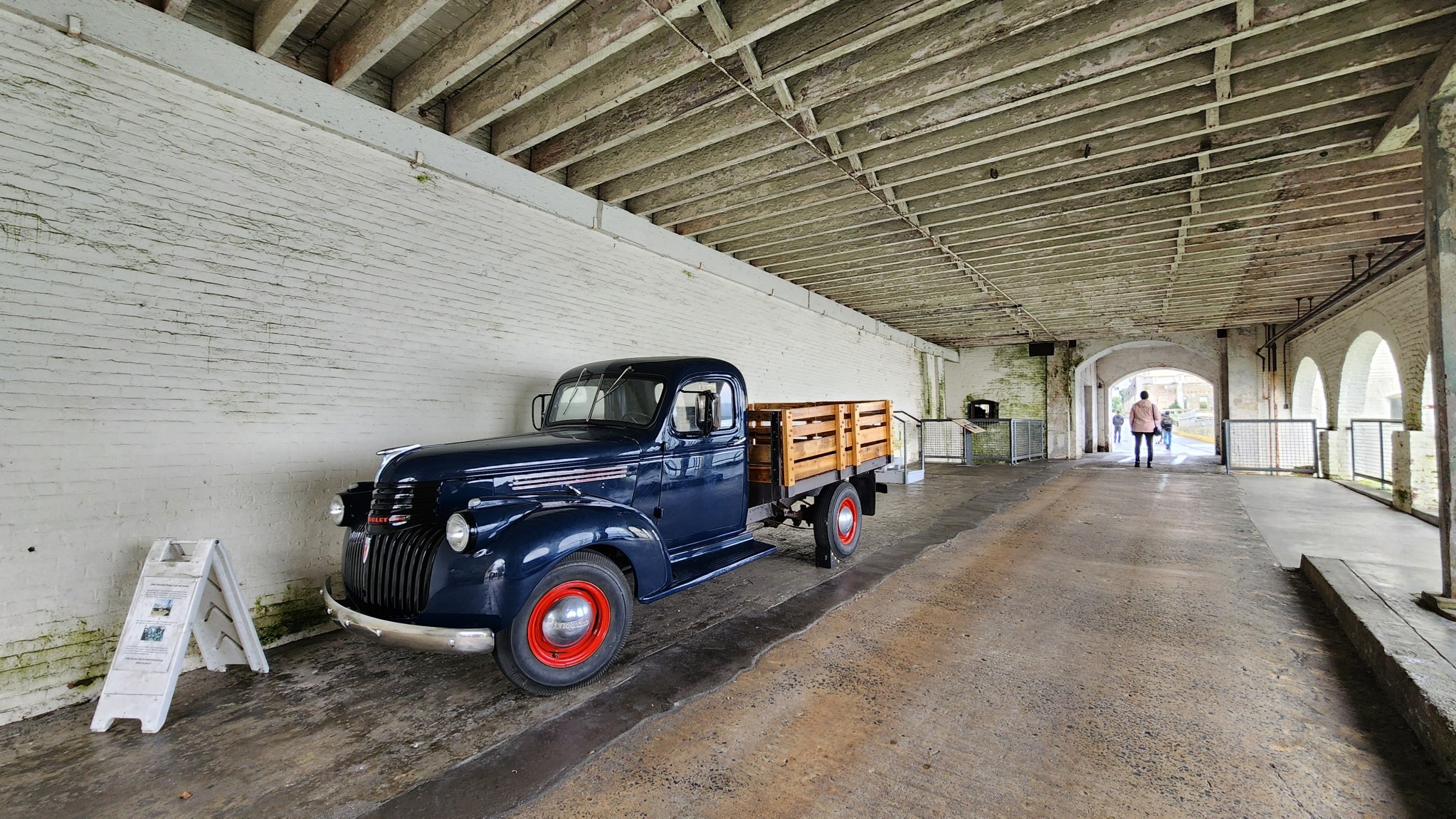 Exploring Alcatraz Island: History, Prison Cells, and Gardens – Trandy ...