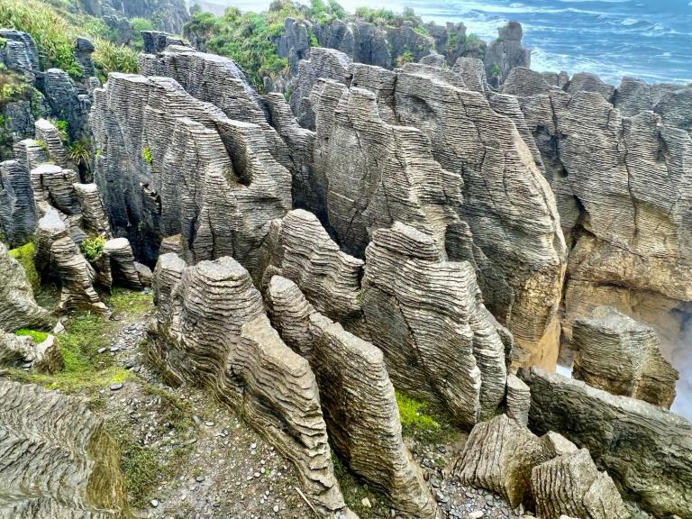 The Pancake Rocks in Punakaiki, a quick stop on our New Zealand ...